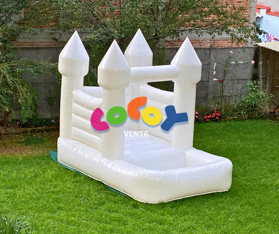 Mini Castillo Blanco con Alberca de Pelotas – Inflables Cocoy